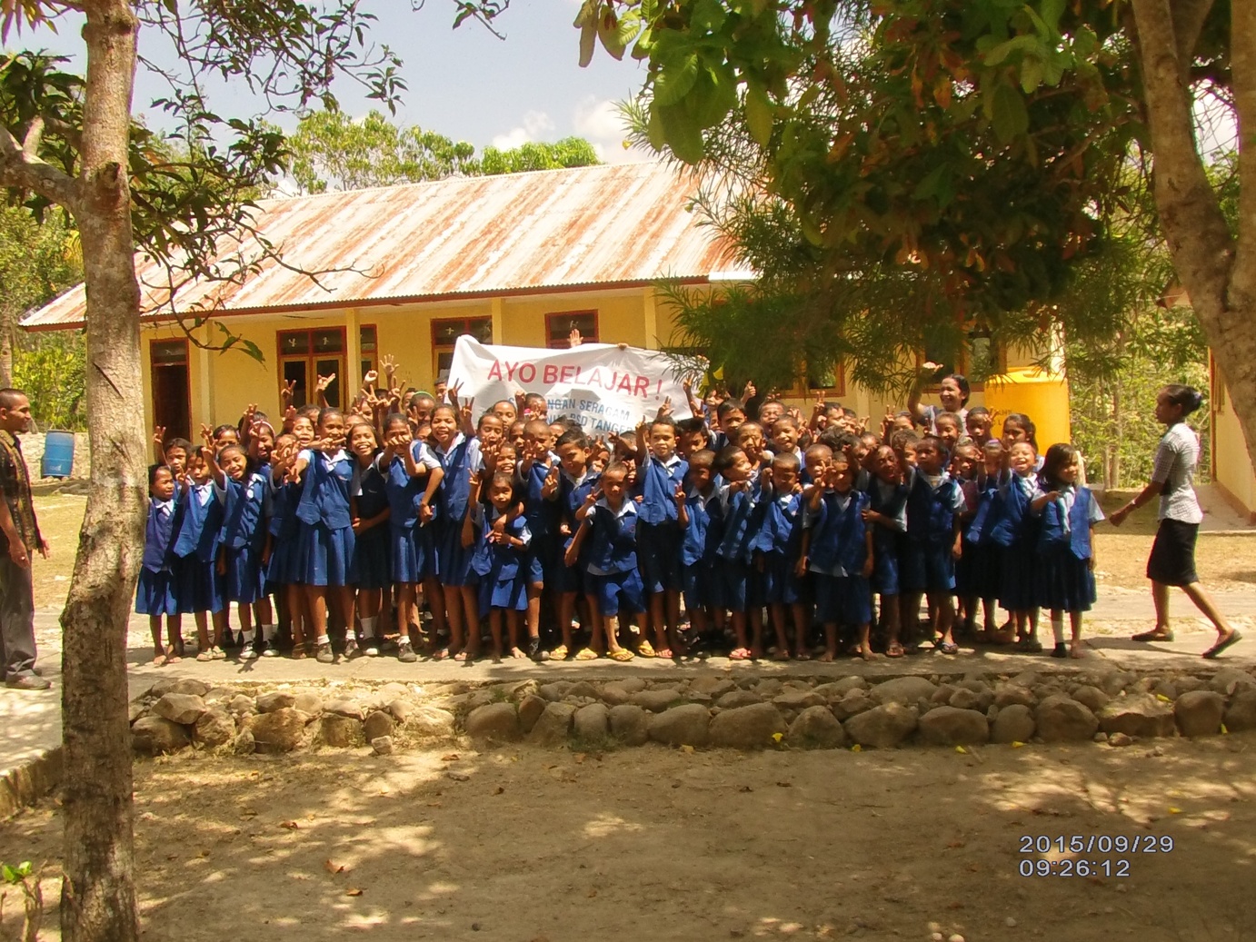 Uniform Donation from BINUS SCHOOL Serpong to Our Friends in Flores ...